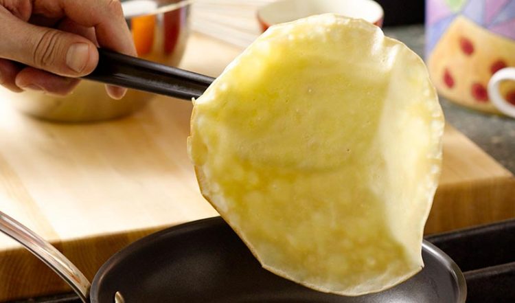 Making Crêpes - CIA Foodies