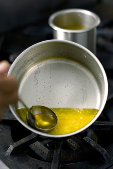 Making Clarified Butter - CIA Foodies