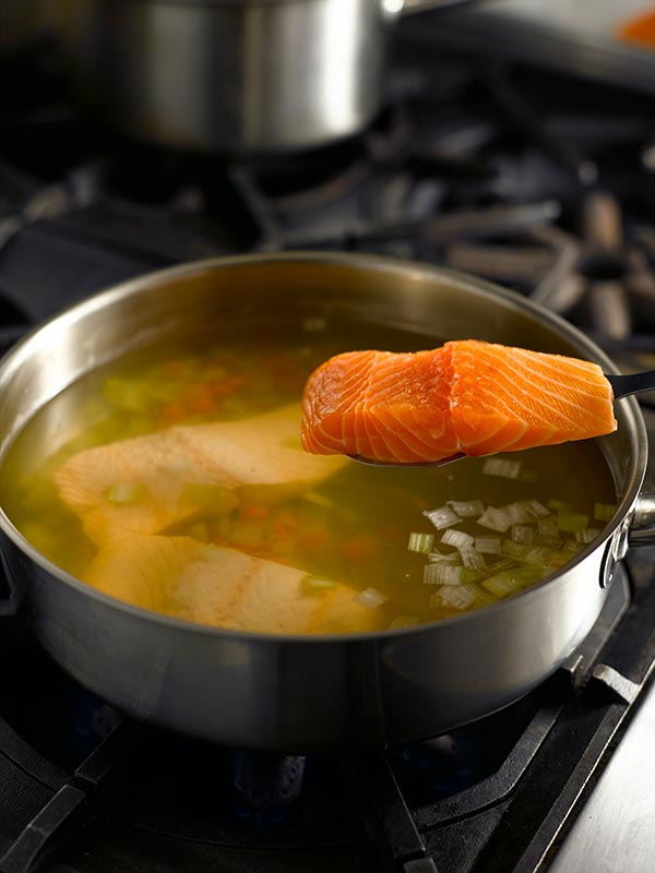 Deep Poaching, a Healthy Technique for Delicious Foods - CIA Foodies